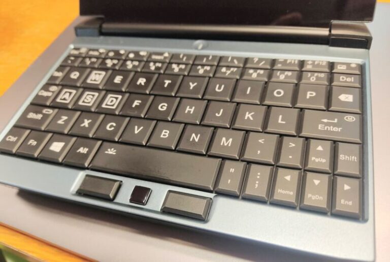 小型ゲーミングUMPC One GX1 実機レビュー 第10世代Core i5搭載でヌルヌル動作！ | 思い立ったら弄る！