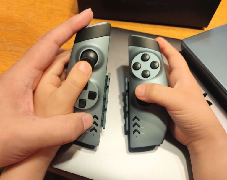 小型ゲーミングUMPC One GX1 実機レビュー 第10世代Core i5搭載でヌルヌル動作！ | 思い立ったら弄る！